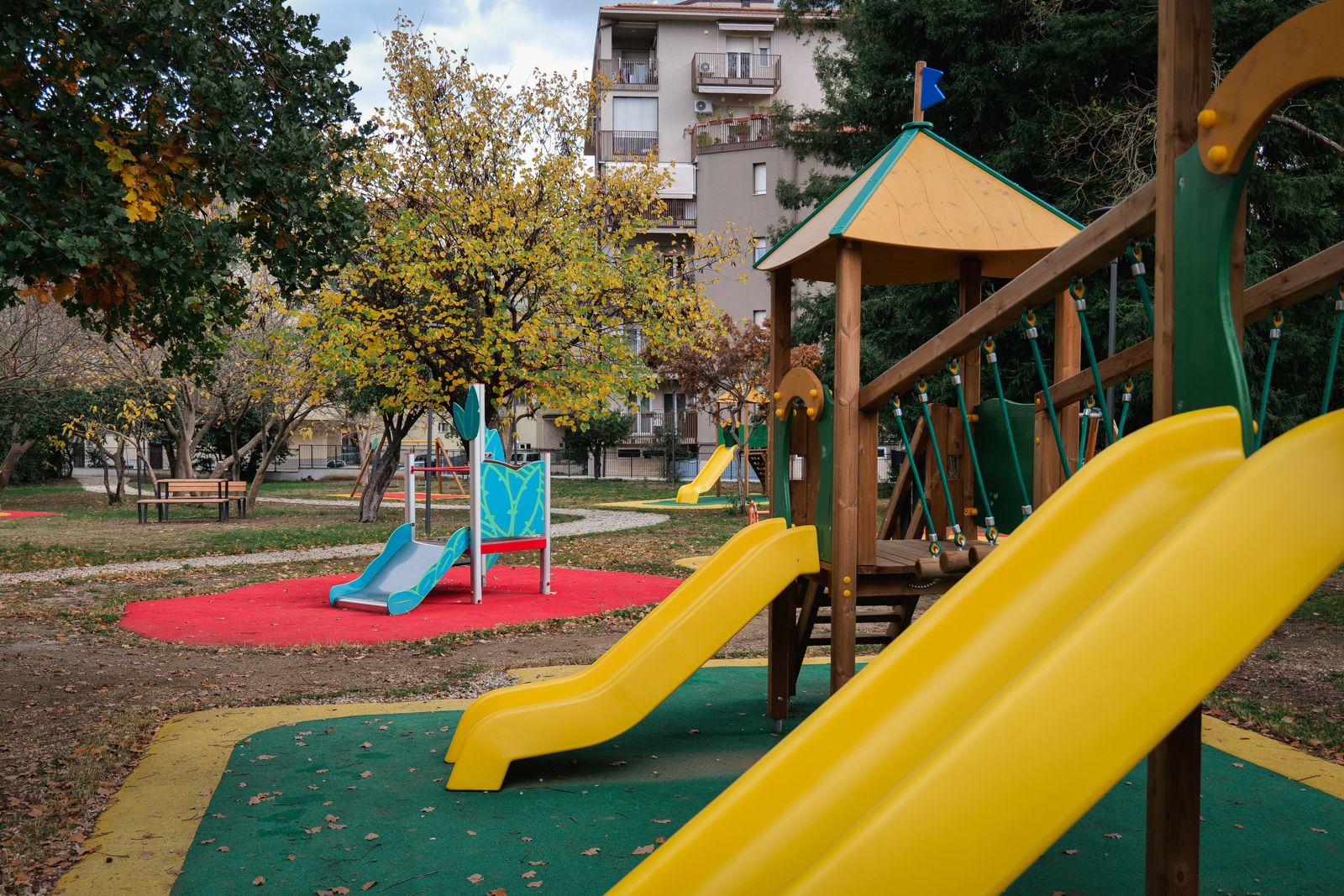 Nuova luce per il parco "Baden Powell" di via Vittorio Emanuele Orlando ...
