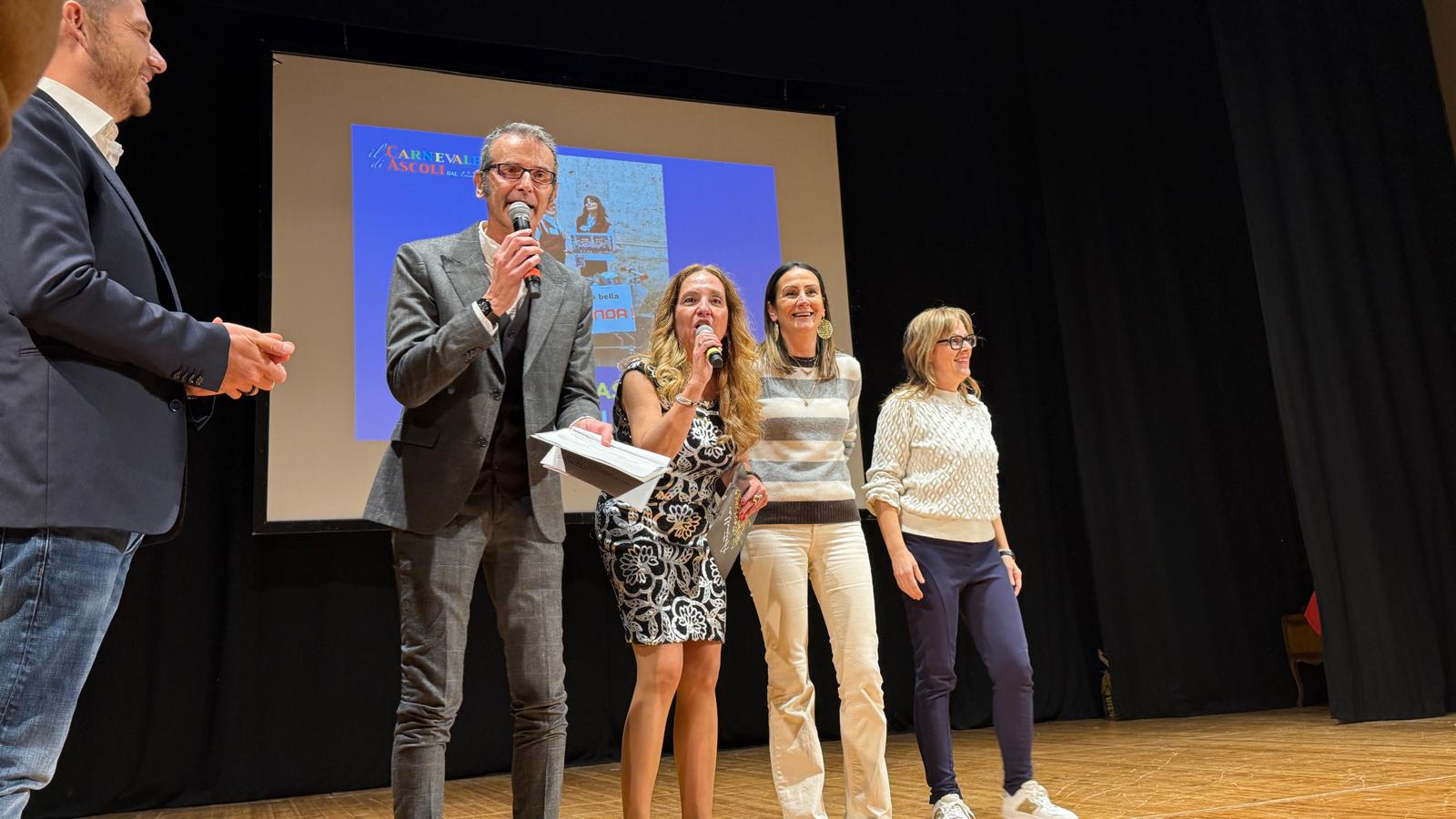 Carnevale di Ascoli: ecco i premiati del concorso in maschera 2026 ...